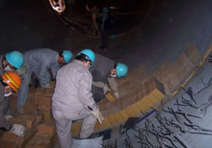 Composition Structure of Industrial Furnace Lining Refractory Material